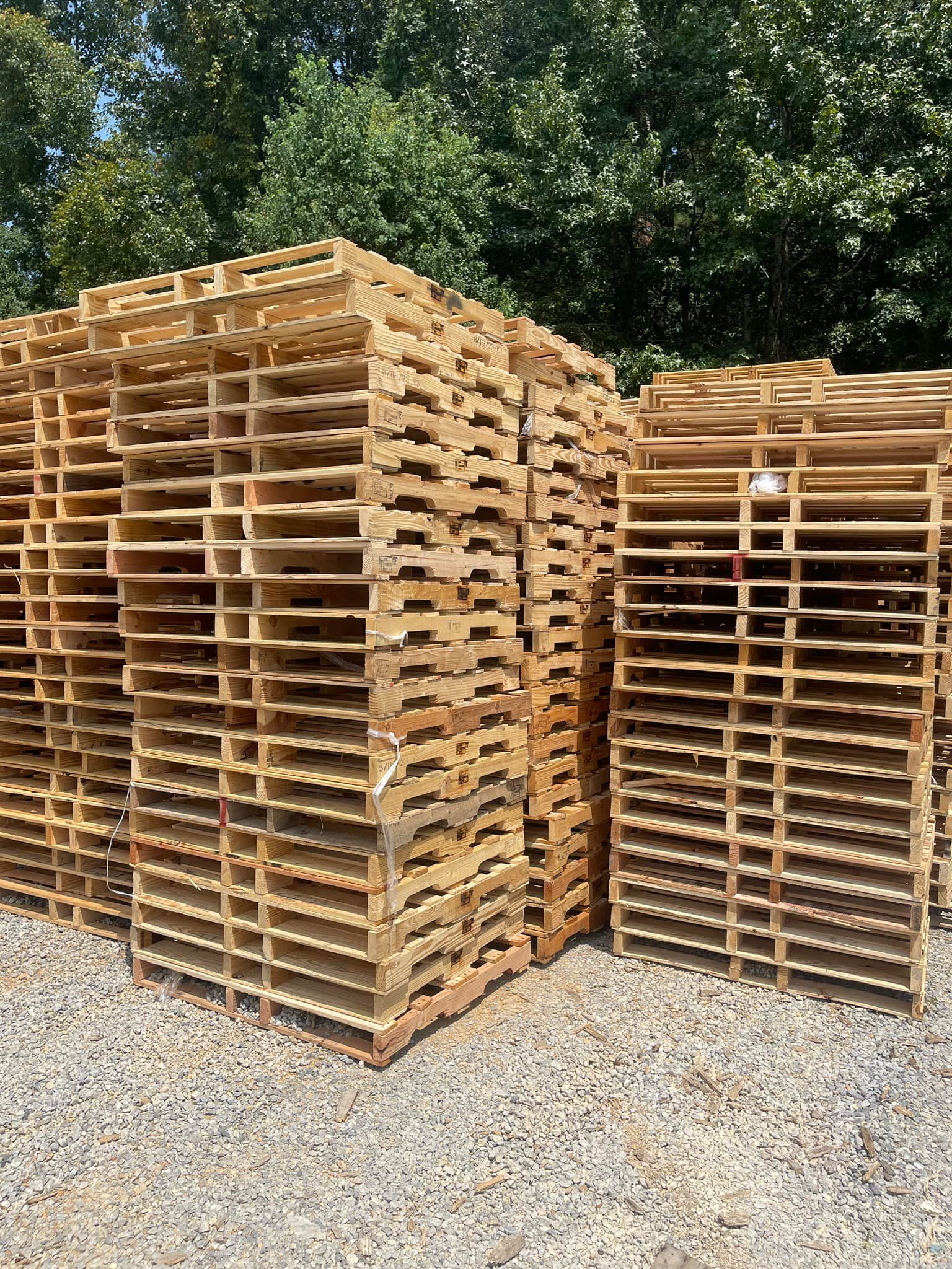 48 x 48 Used Pallets 4-way stringer entry - Elizabethtown KY 42701 ...